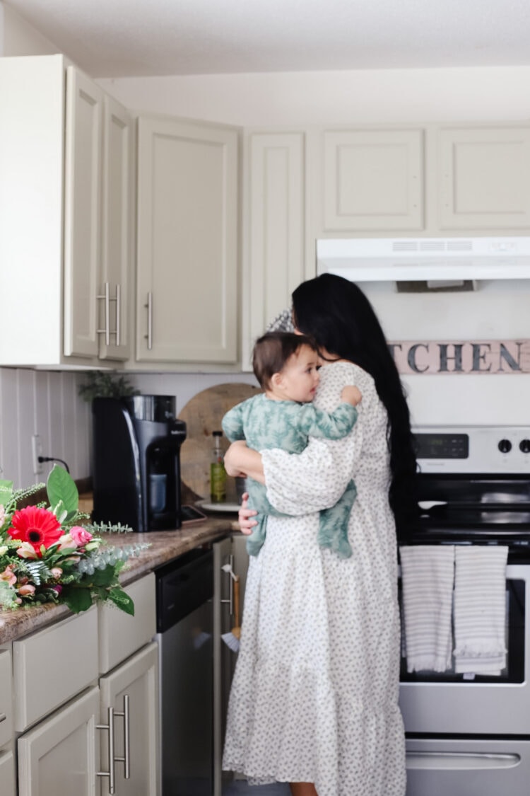 15 Smart Baby Organization Ideas for Your Kitchen - Cottage Living and ...